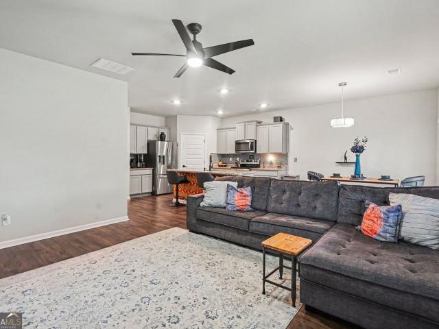 351 Pepin Court