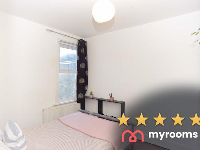 351 Prince Regent Lane, London E16, Room to rent, £851 pcm | PrimeLocation