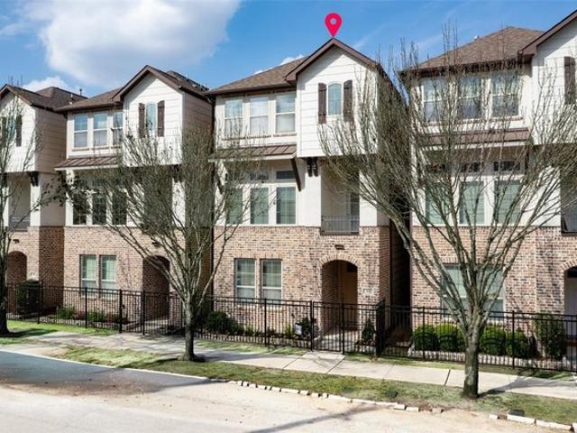 351 W 26th St, Houston, TX 77008