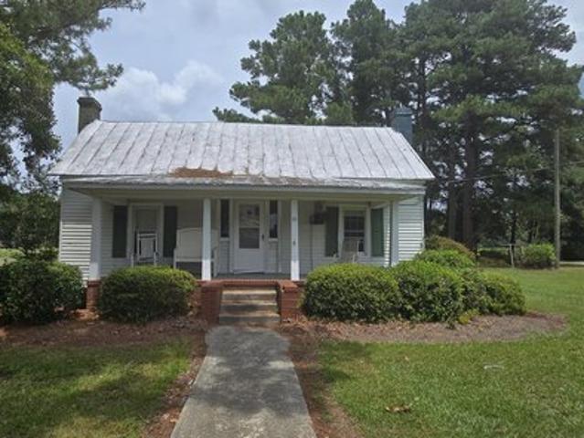 351 Vernon White Rd, Winterville, NC 28590