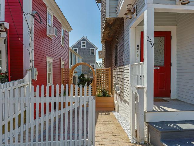 351A Commercial Street # Unit A1