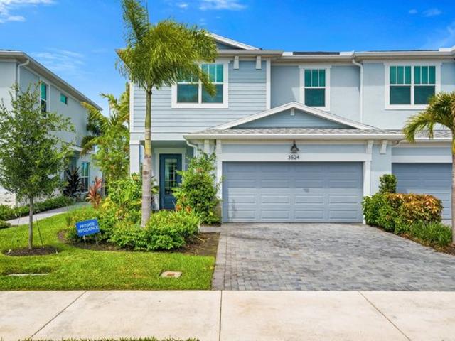 3524 NW Solange Ct, Jensen Beach, FL 34957