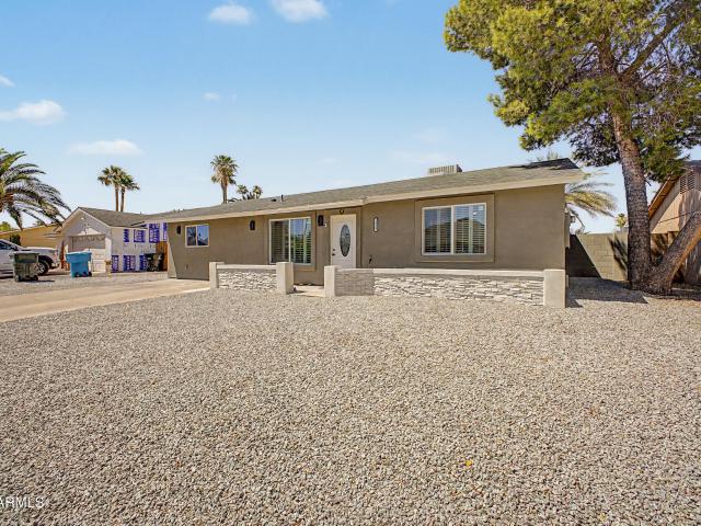 3524 e angela drive