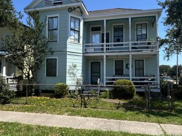 3525 Avenue Q, Galveston, TX 77550