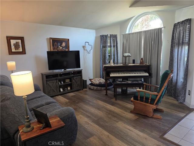 3525 Fernwood St, Rosamond, CA 93560 | MLS #26001 | Compass