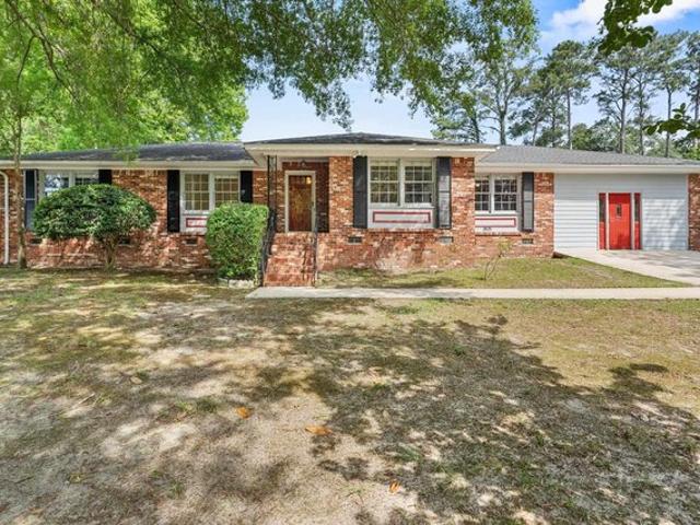 3525 Greenway Dr, Columbia, SC 29206