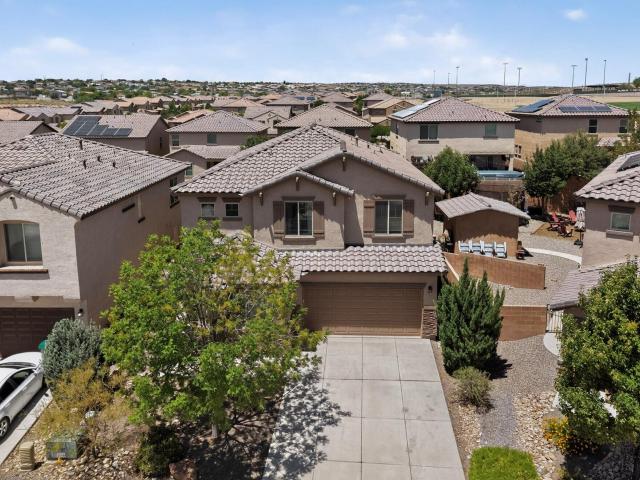 3525 Llano Vista Loop NE
