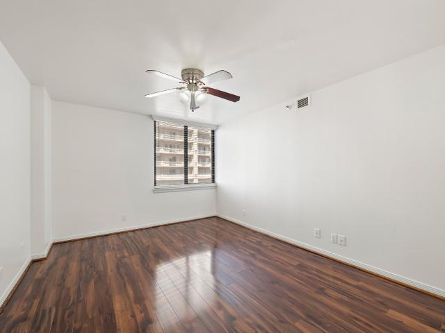 3525 Sage Rd, Unit 613, Houston, TX 77056 | MLS #4833