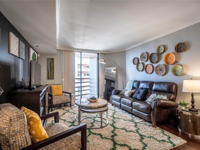 3525 Sage Rd, Unit 1313, Houston, TX 77056 | MLS #73201 | Compass