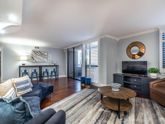 3525 Sage Rd, Unit 1511, Houston, TX 77056 | MLS #58241