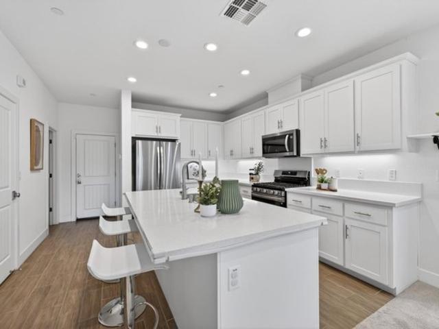3525 Teeling Ct, Castro Valley, CA 94546