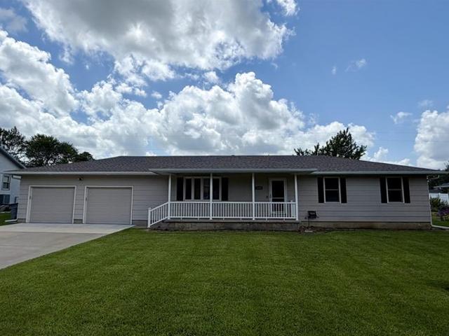 3525 W 20th Ave, Emporia, KS 66801