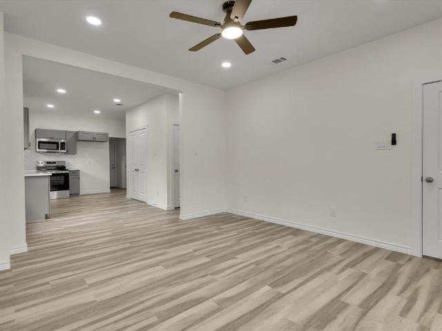 3526 Elsie Faye Heggins Street