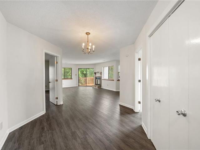 3526 Heathrow Drive