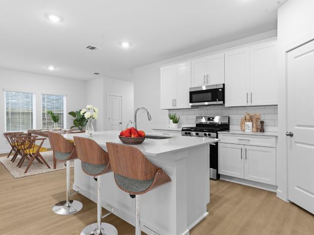 3526 Longhorn Valley Lane