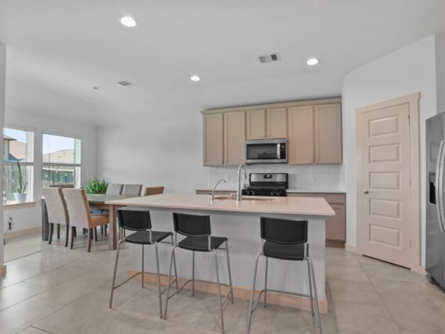 3526 Scout Island