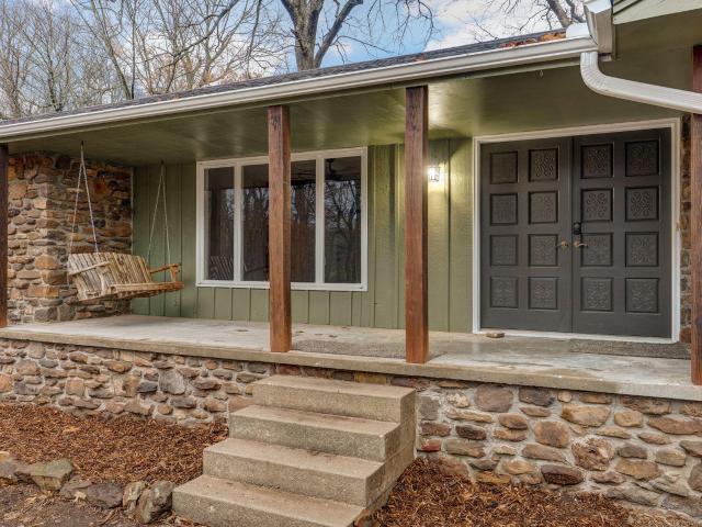 3526 W Farm Rd 88