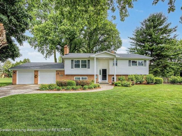 3526 W Howell Rd, Mason, MI 48854