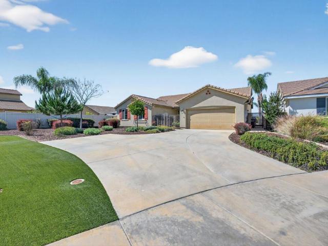 35277 Goldthread Lane