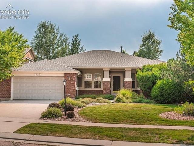 3527 Oak Meadow Dr, Colorado Springs, CO 80920