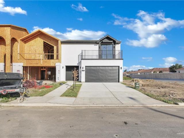 3527 K Center Street