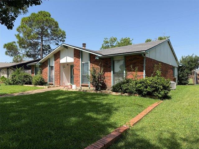 3527 Longcourt Cir, Mesquite, TX 75150
