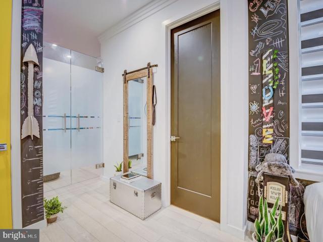 3527 14th St NW, Unit 2, Washington, DC 20010 | MLS #DCDC2266