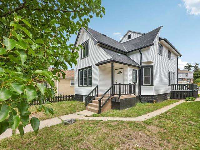 3528 N 87th St, Milwaukee, WI 53222