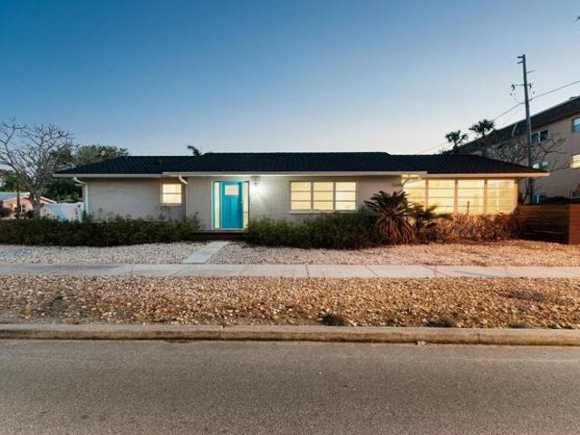 3528 Casablanca Ave, Saint Pete Beach, FL 33706