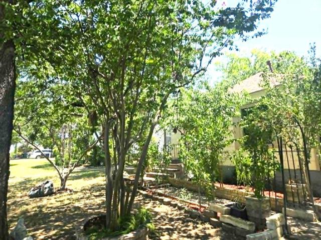 3528 Panola Avenue