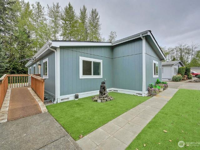 3528 Sylvan Pines