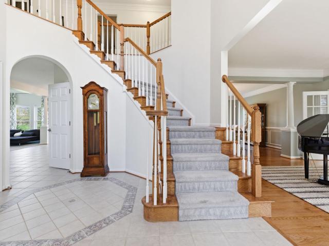 35290 Prestwick Court