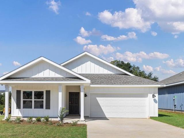 3529 Crossvine Rd, Cantonment, FL 32533