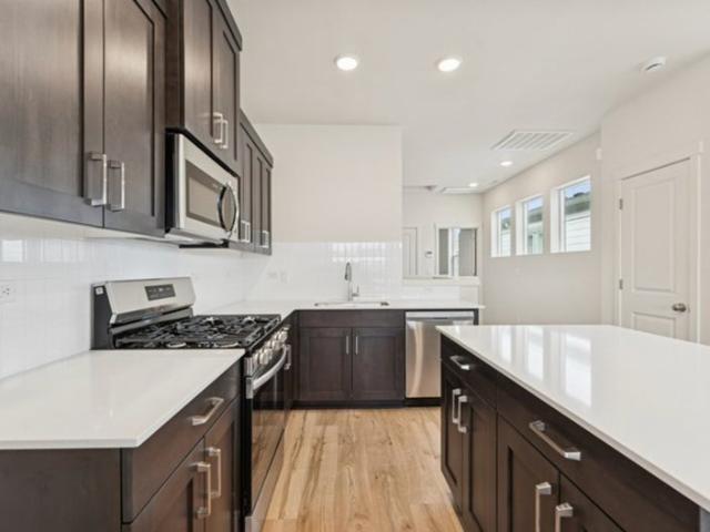 3529 SW 209th Ave