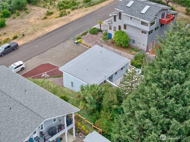 35200 J Place