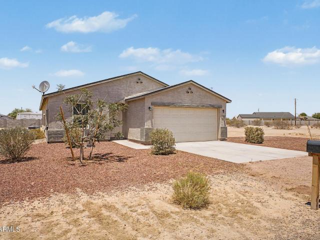3520 N LA PAZ Drive