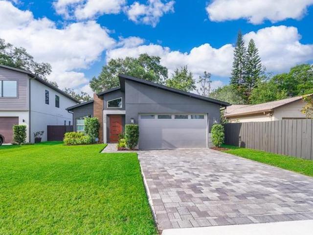 3520 E Crystal Lake Ave, Orlando, FL 32806