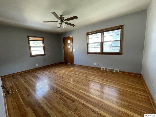 3520 Hascall St, Omaha, NE 68105