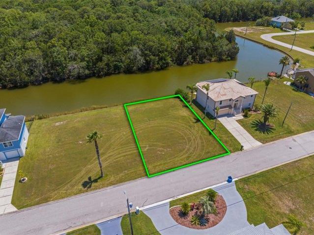 3520 Jewfish Dr, Hernando Beach, FL 34607