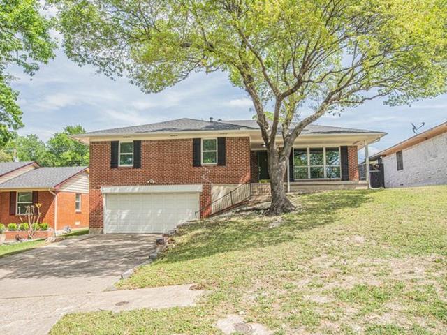 3520 Loganwood Dr, Dallas, TX 75227