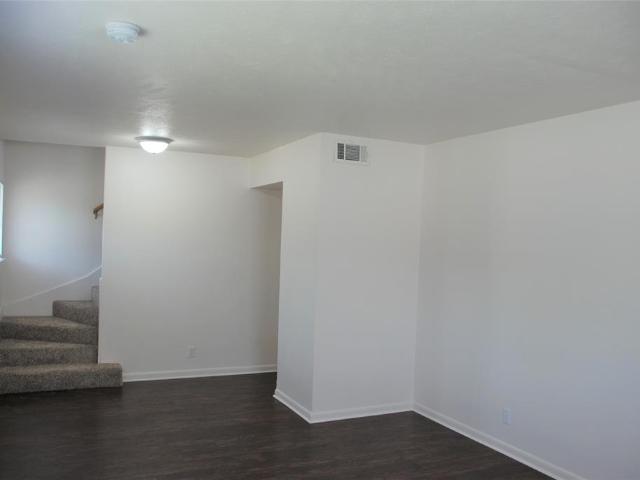3520 Sunnydale Lane