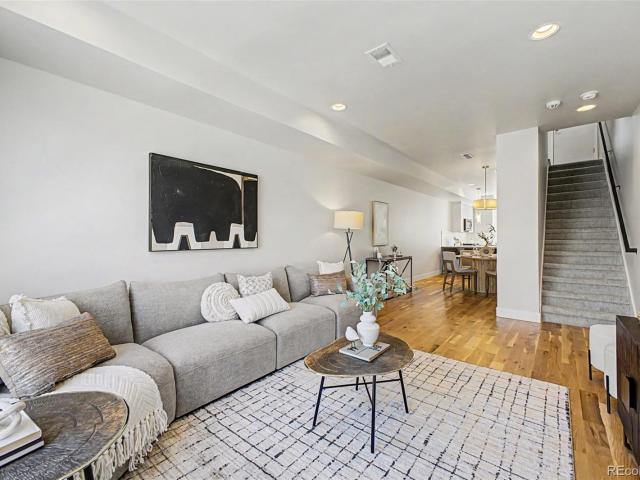 3520 W Conejos Place # 6