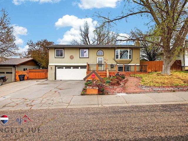 3520 Washakie St, Casper, WY 82609