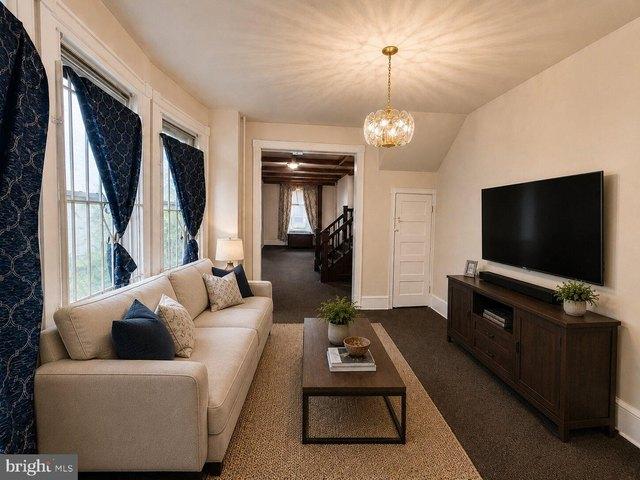 3521 N 16th St, Philadelphia, PA 19140