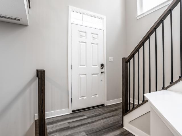 3521 Brampton Lane