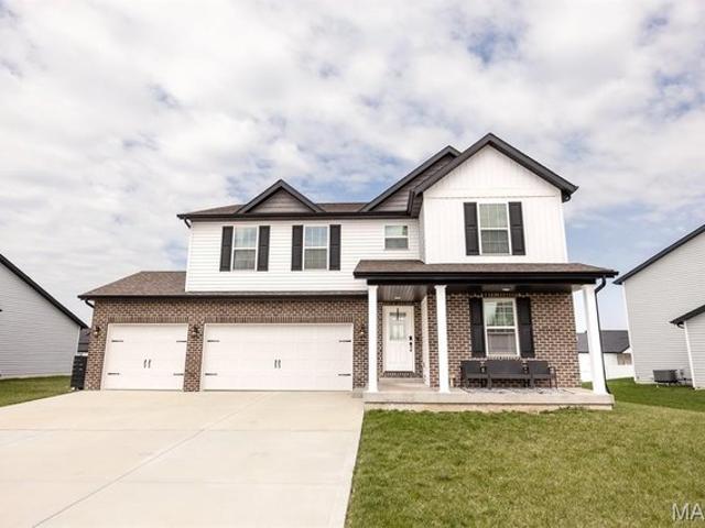 3521 Chippewa Dr, Belleville, IL 62221