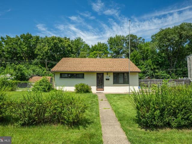 3521 Rockview Drive