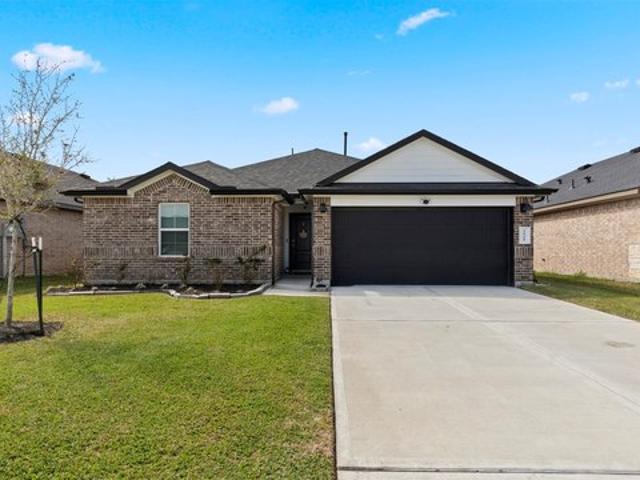 3521 Rockefeller Rd, Texas City, TX 77591
