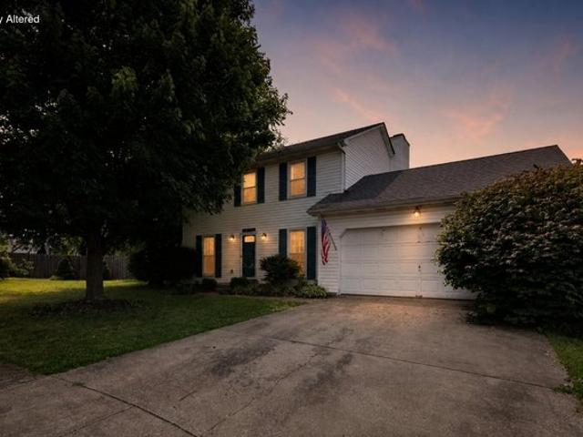 3521 Windrush Cir, Lexington, KY 40503