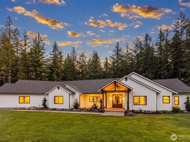 35220 th Ave SE, Enumclaw, WA 98022